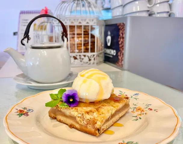 Malaku Casa de Té - Café, Brunch & Té